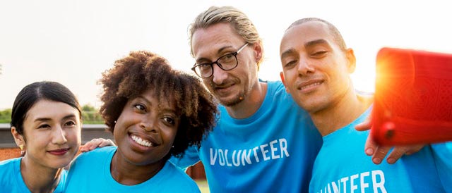 Volunteer | Laboratory Assist